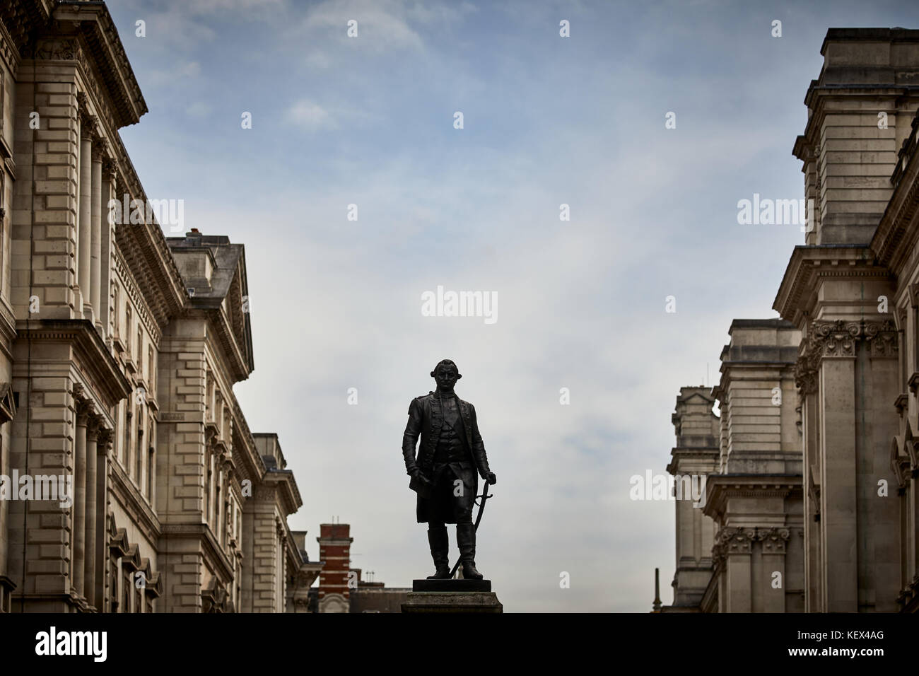 Grade II-listed bronze statue of Robert Clive, 1st Baron Clive, by John ...
