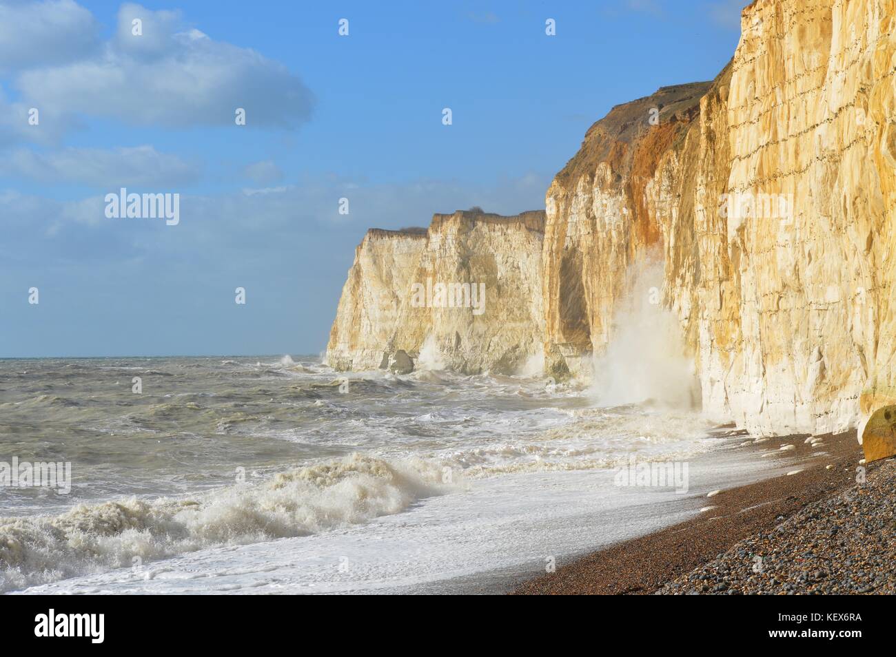 Chalk cliff along the South Coast of England Stock Photo - Alamy