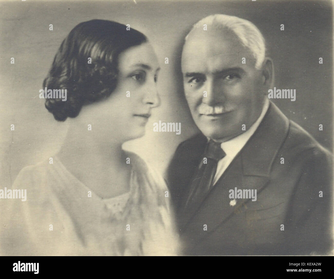 914K 2 107 1 Roza Popova,Stoyan Popov Stock Photo - Alamy