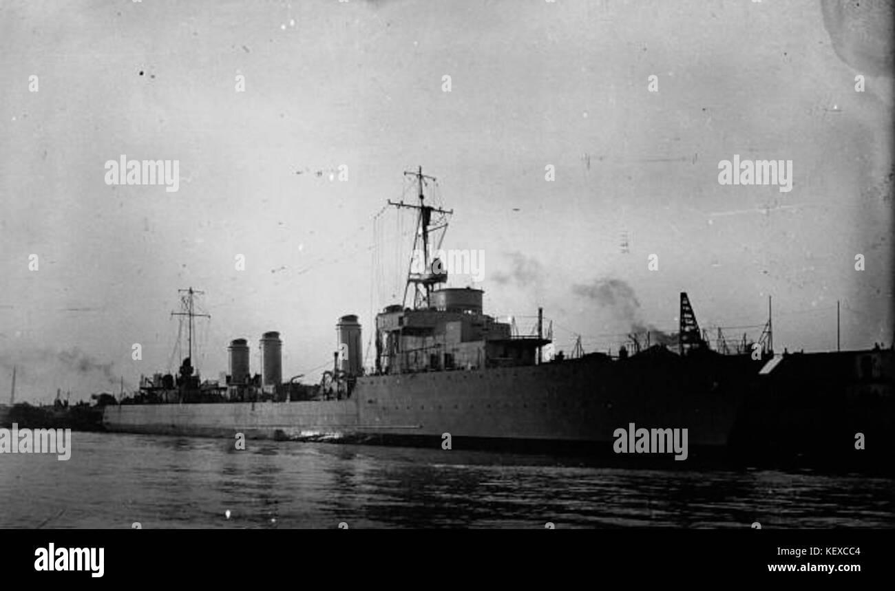 Early torpedo destroyer hi-res stock photography and images - Alamy