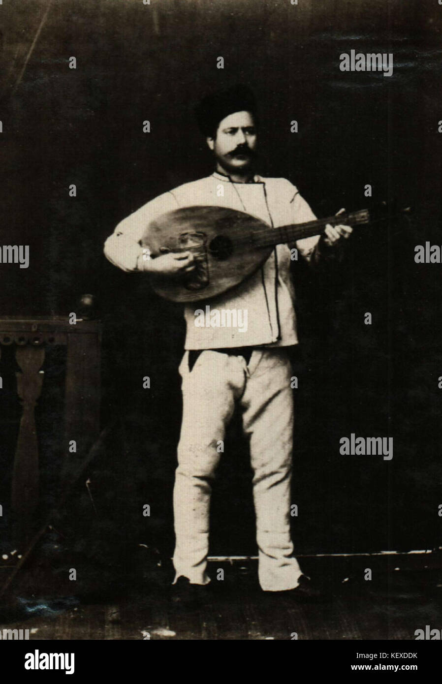 2072K 1 337 222 National costume from Kyustendil Stock Photo - Alamy