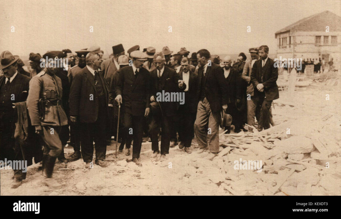 Chirpan hi-res stock photography and images - Alamy