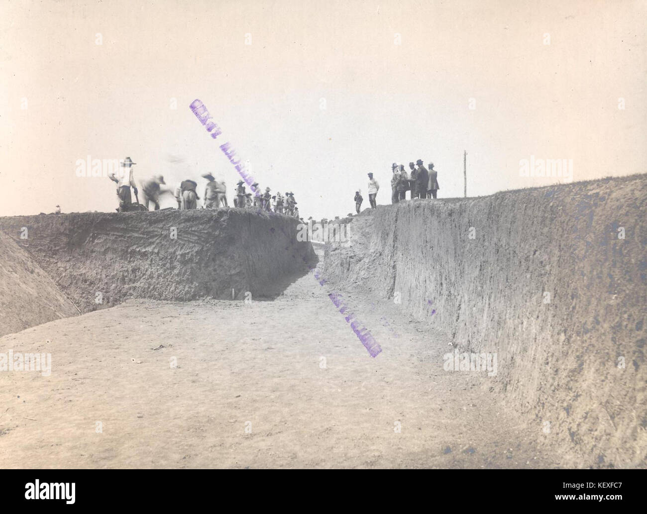 3K 7 335 19 Levski Lovech Railway Stock Photo - Alamy