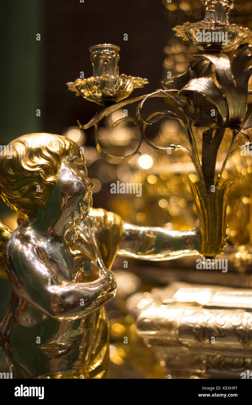 Seraphim angel hi-res stock photography and images - Alamy