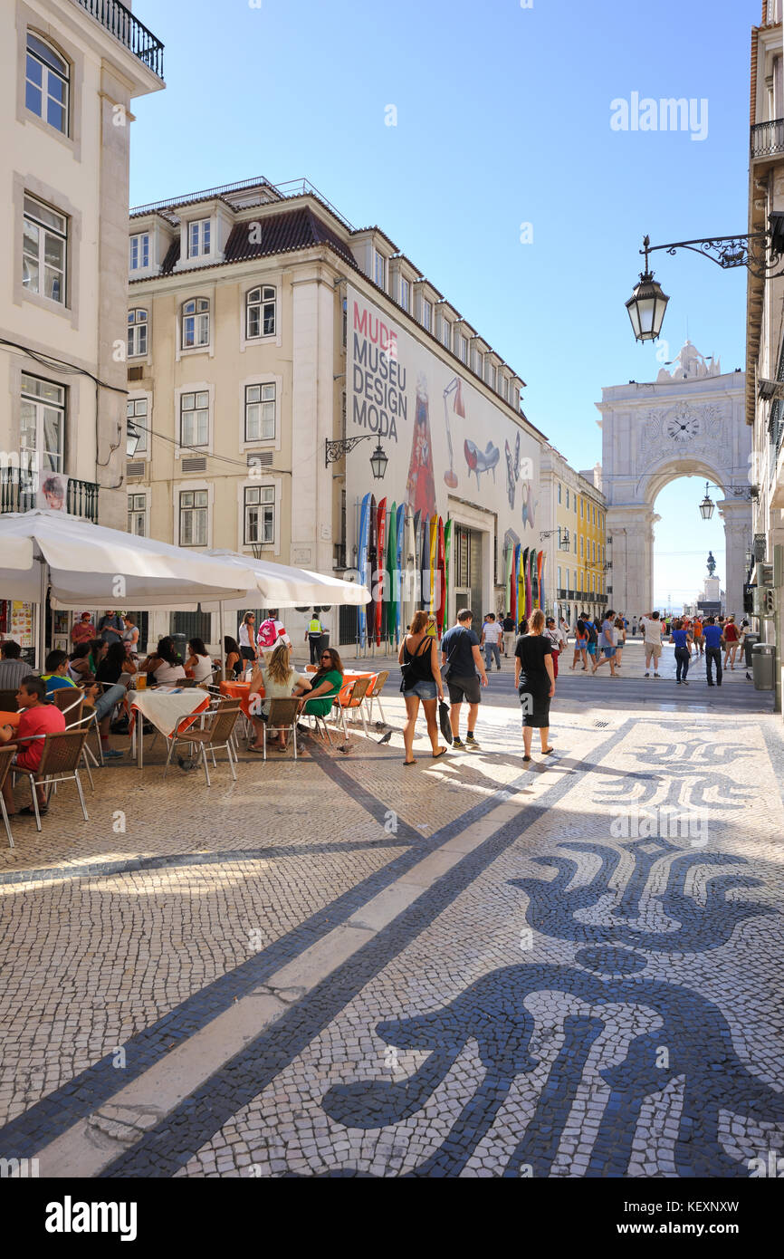 Historical street cafe hi-res stock photography and images - Alamy