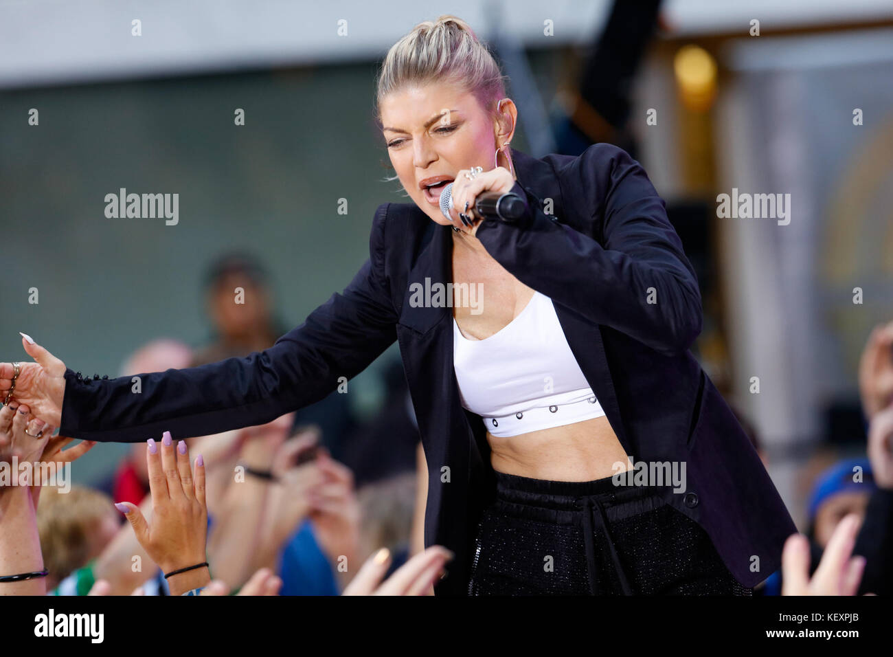 Nbc today show concert with fergie hi-res stock photography and images ...