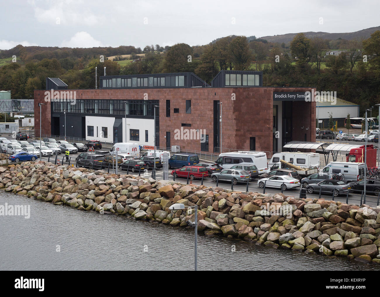 Queue ferry scottish hi-res stock photography and images - Alamy