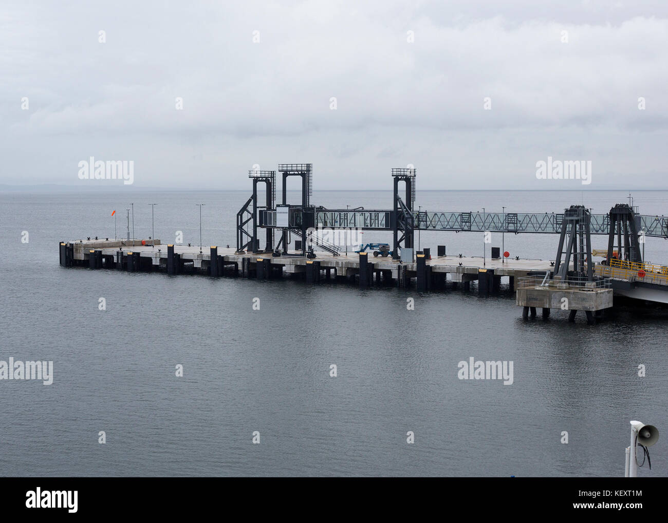 Brodick Ferry Terminal High Resolution Stock Photography and Images - Alamy
