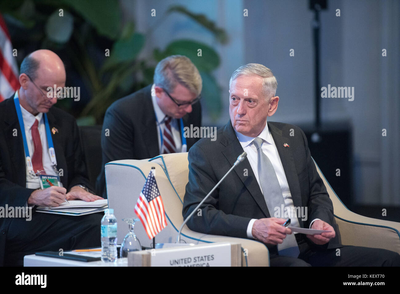 Defense Secretary Jim Mattis speaks during an informal meeting of the ...
