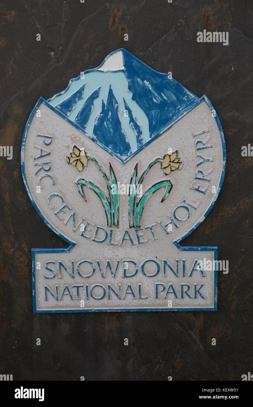 Snowdonia national park sign hi-res stock photography and images - Alamy