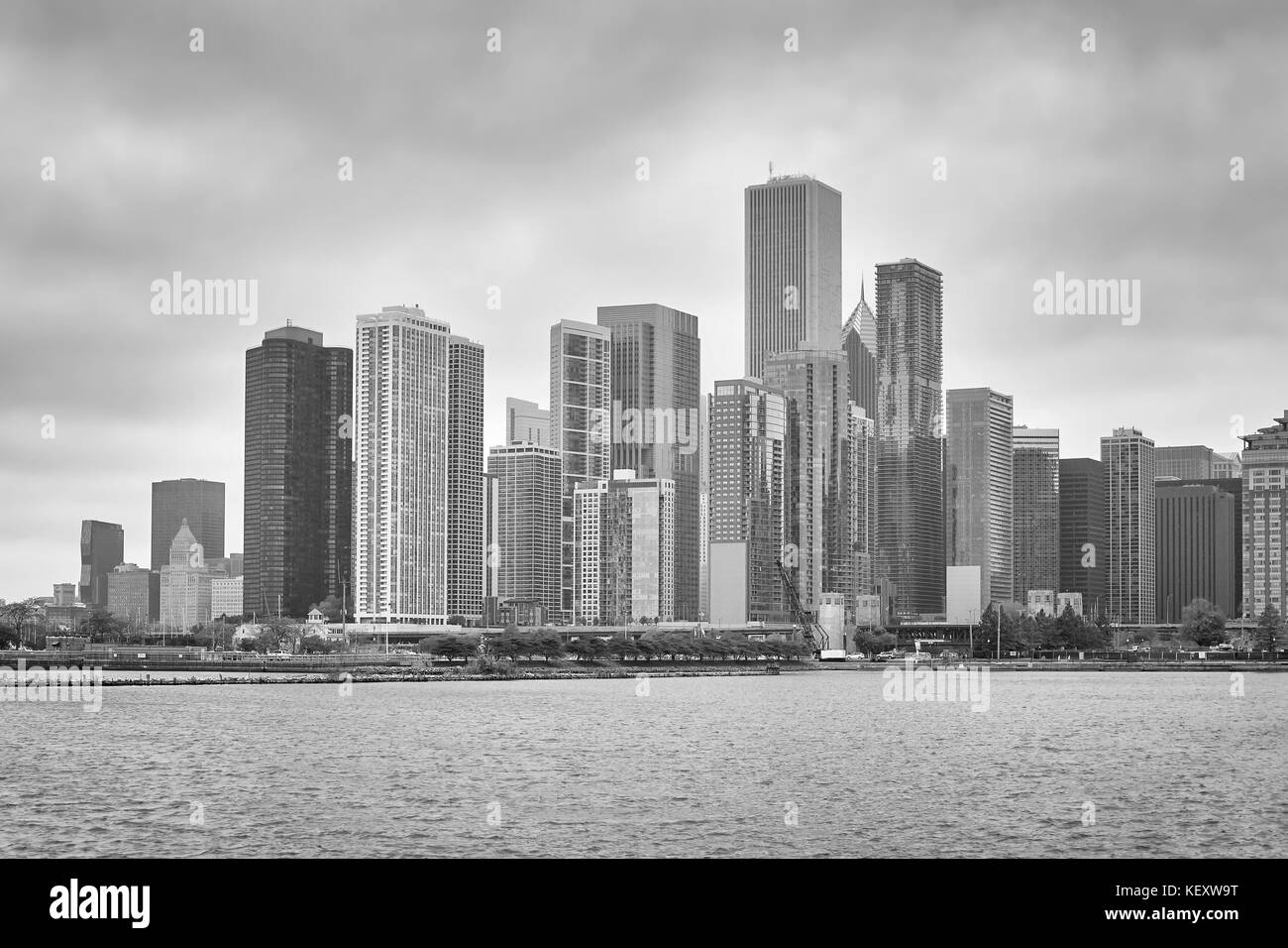 Downtown apartment usa Black and White Stock Photos & Images - Alamy
