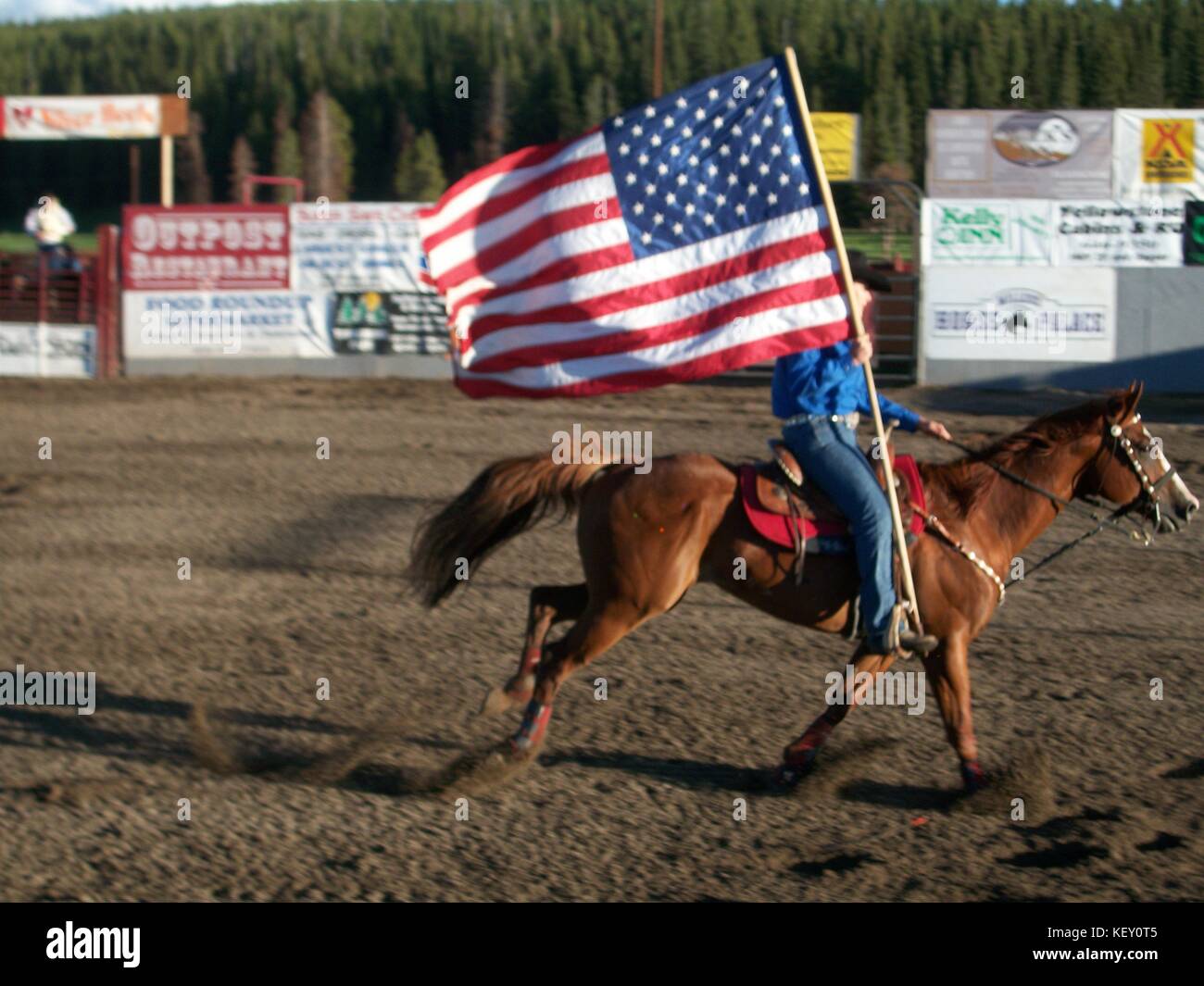 Cowgirls barrel racing hi-res stock photography and images - Alamy