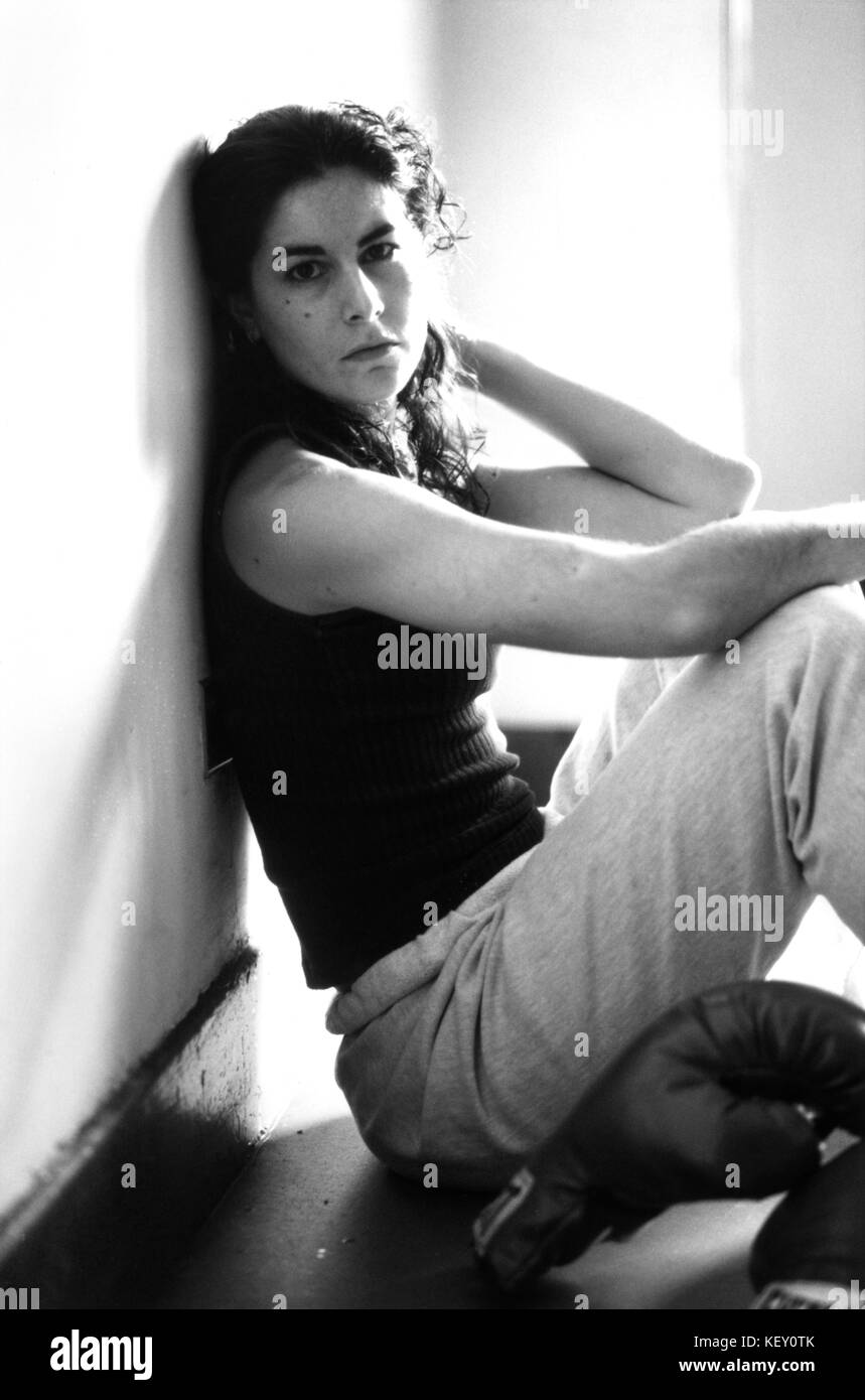 Boxing women's Black and White Stock Photos & Images - Alamy