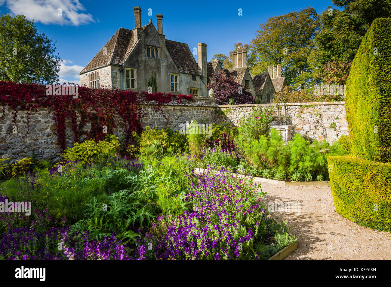 Avebury Manor Wiltshire High Resolution Stock Photography and Images ...