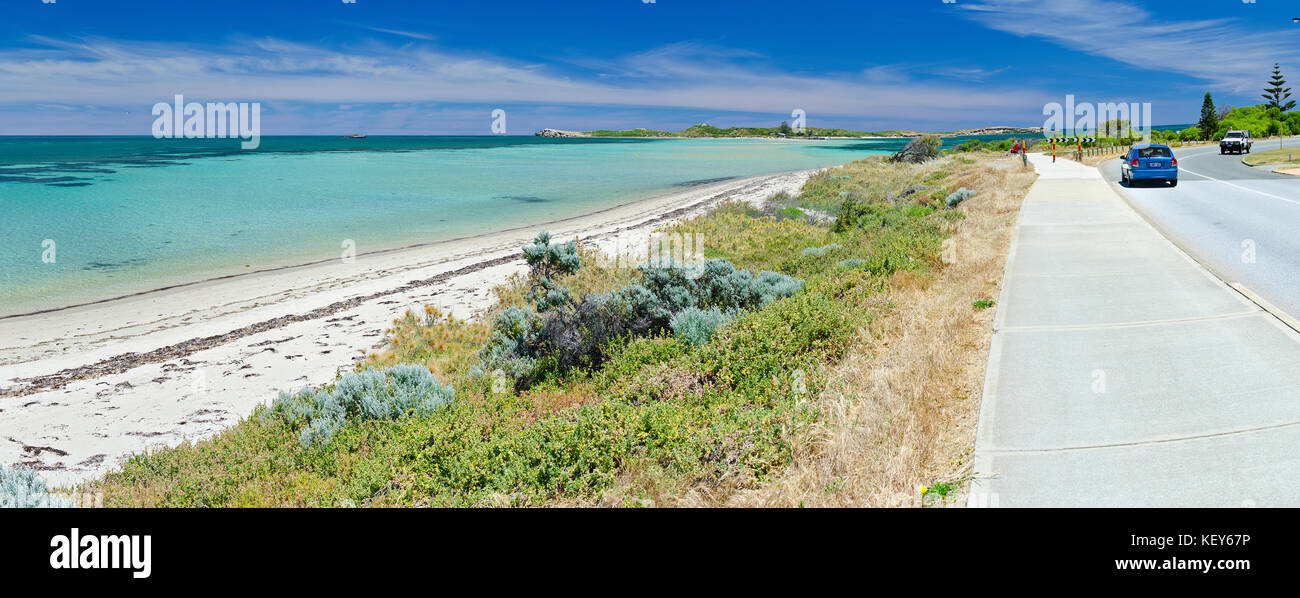 Coastal road along beachfront at Shoalwater with Penguin Island in ...