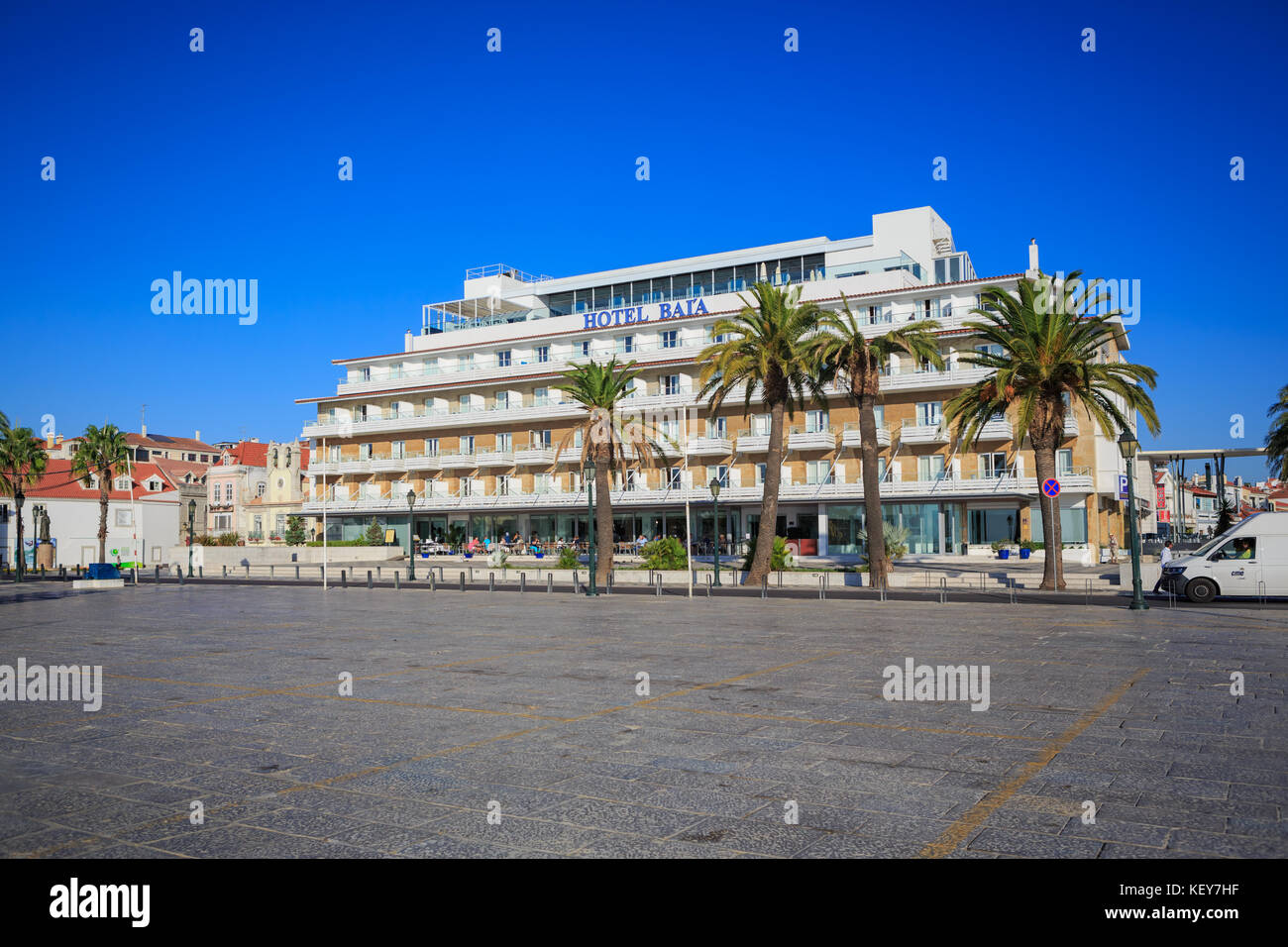 CASCAIS, PORTUGAL - CIRCA OCTOBER, 2016: The Promenade of Cascais town ...