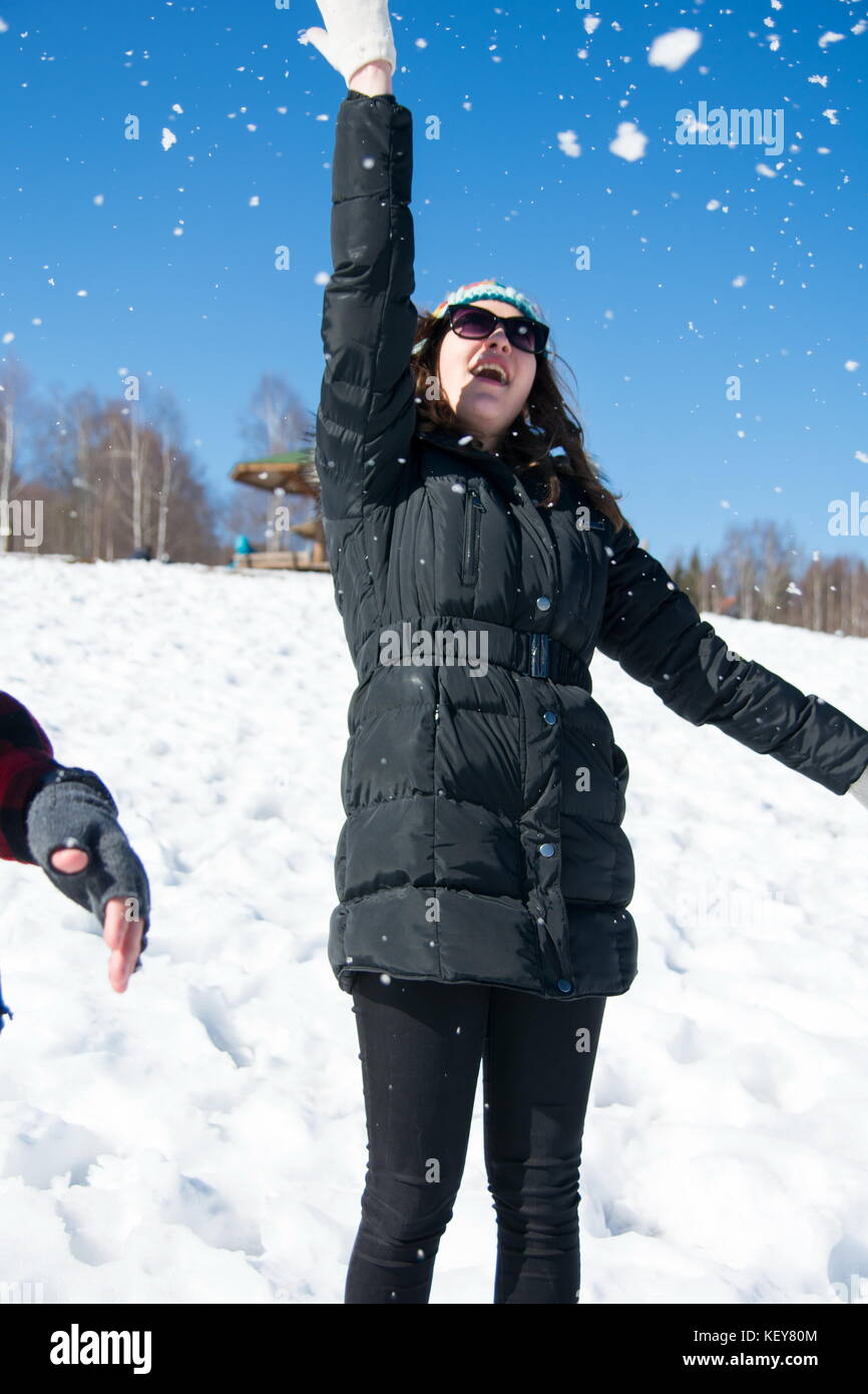 Flying snowball hi-res stock photography and images - Alamy