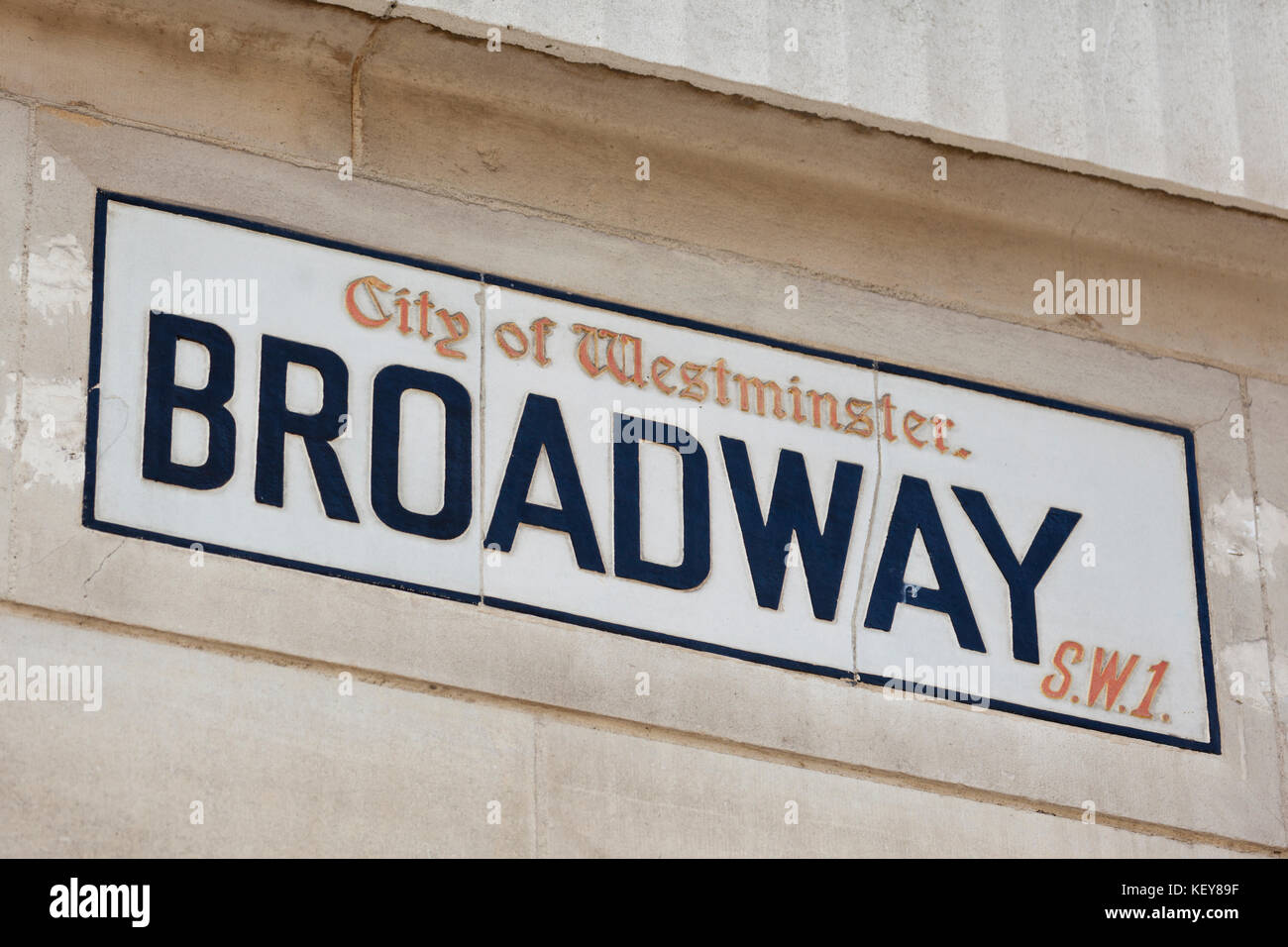 Street sign Broadway, City of Westminster SW1 Stock Photo - Alamy