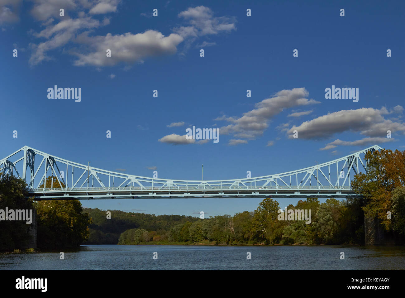 Bridge over the Youghiogheny River at Boston, Pennsylvania, USA Stock ...
