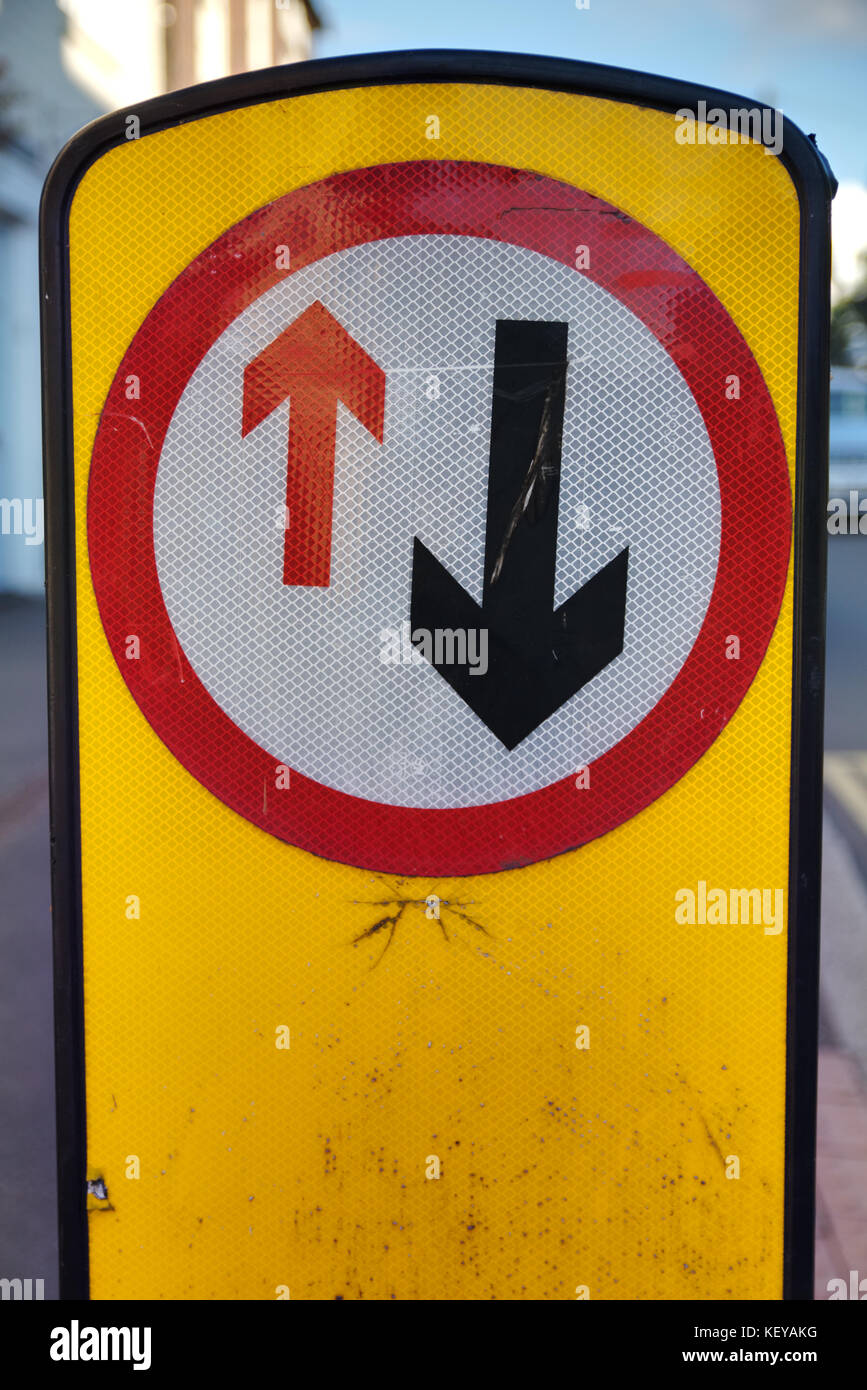 Priority Traffic Sign High Resolution Stock Photography and Images - Alamy