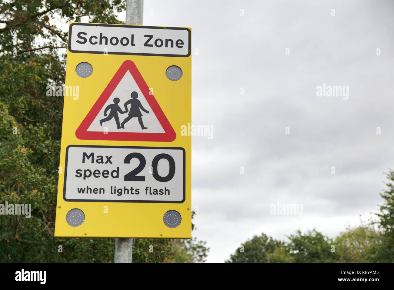 Road safety sign for school children crossing, max speed 20 mph Stock ...