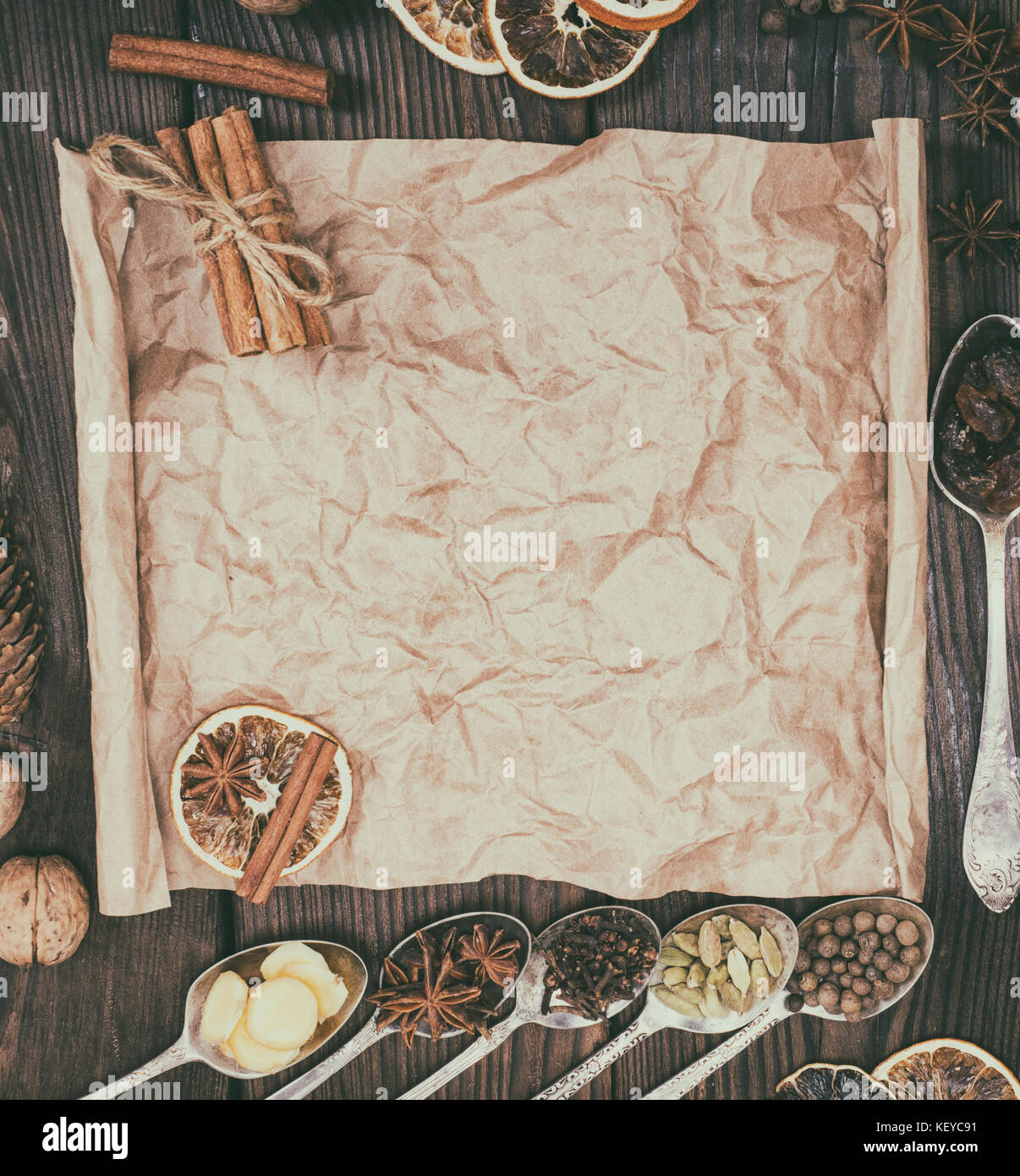 Mashed paper hi-res stock photography and images - Alamy