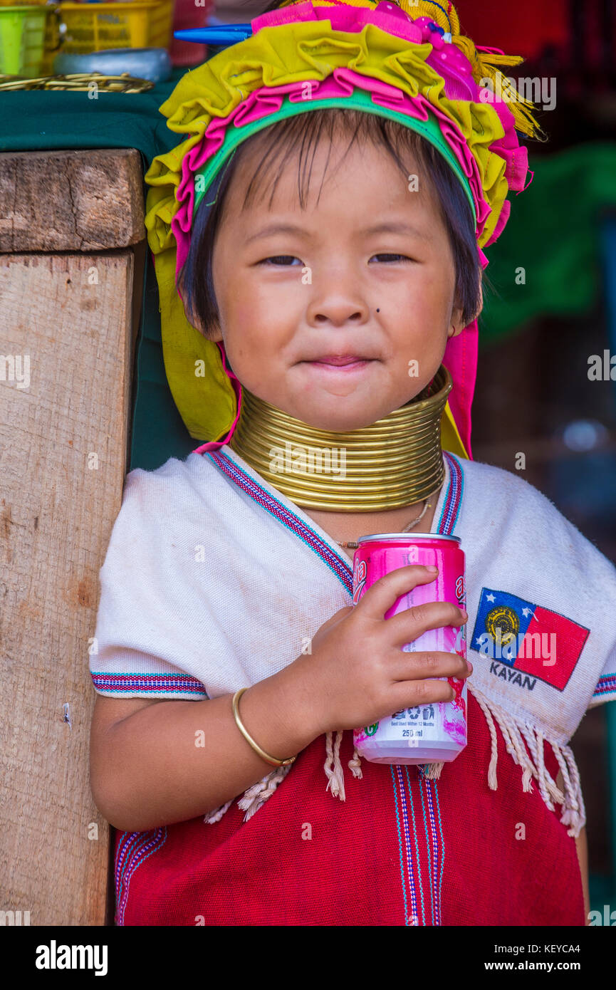 Portrait of Kayan tribe girl in Kayan state Myanmar Stock Photo - Alamy