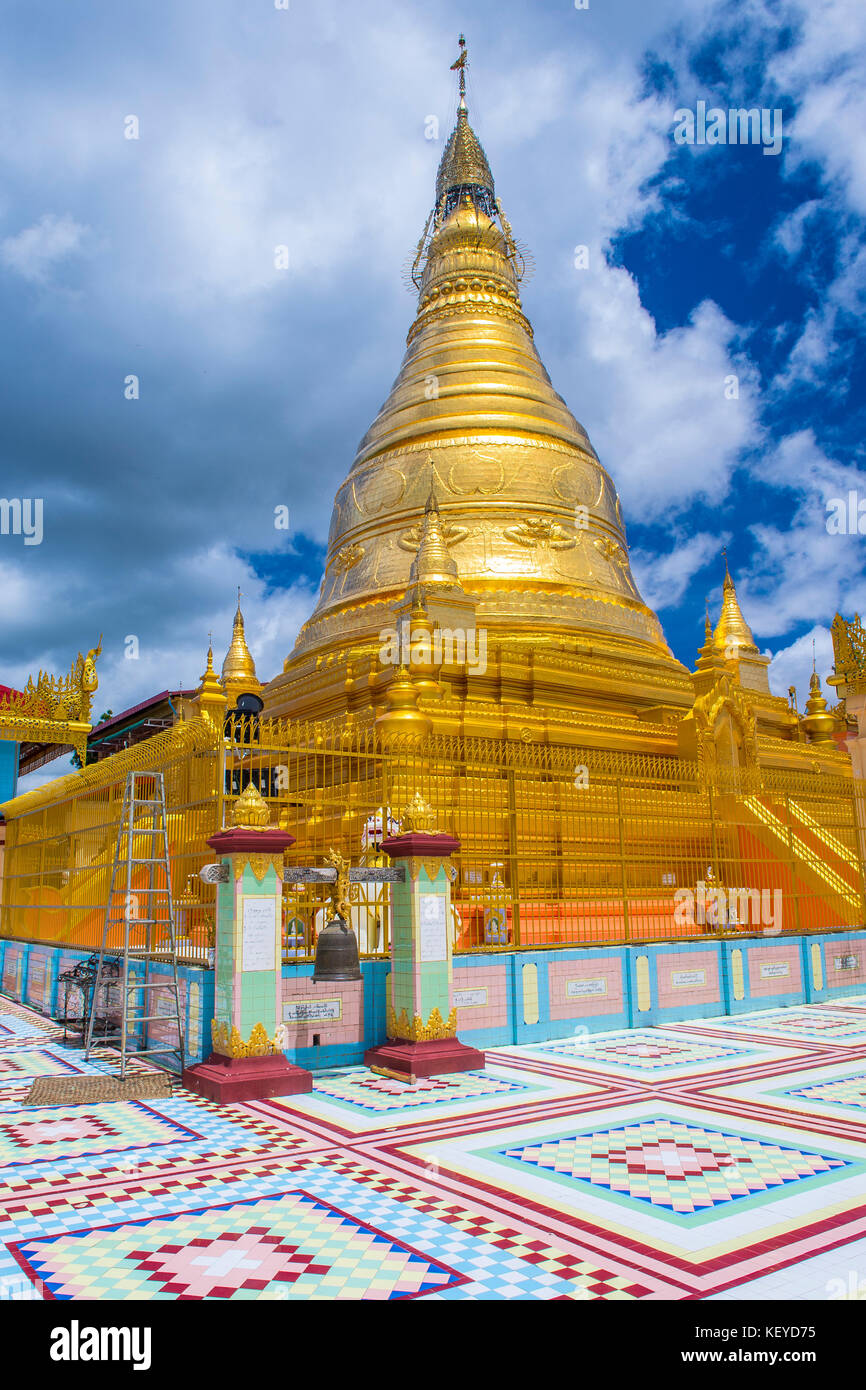 Sagaing hill Pagoda in Myanmar Stock Photo - Alamy