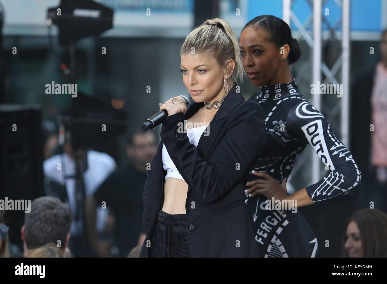 Fergie performs some of her greatest hits for fans as she does a live ...