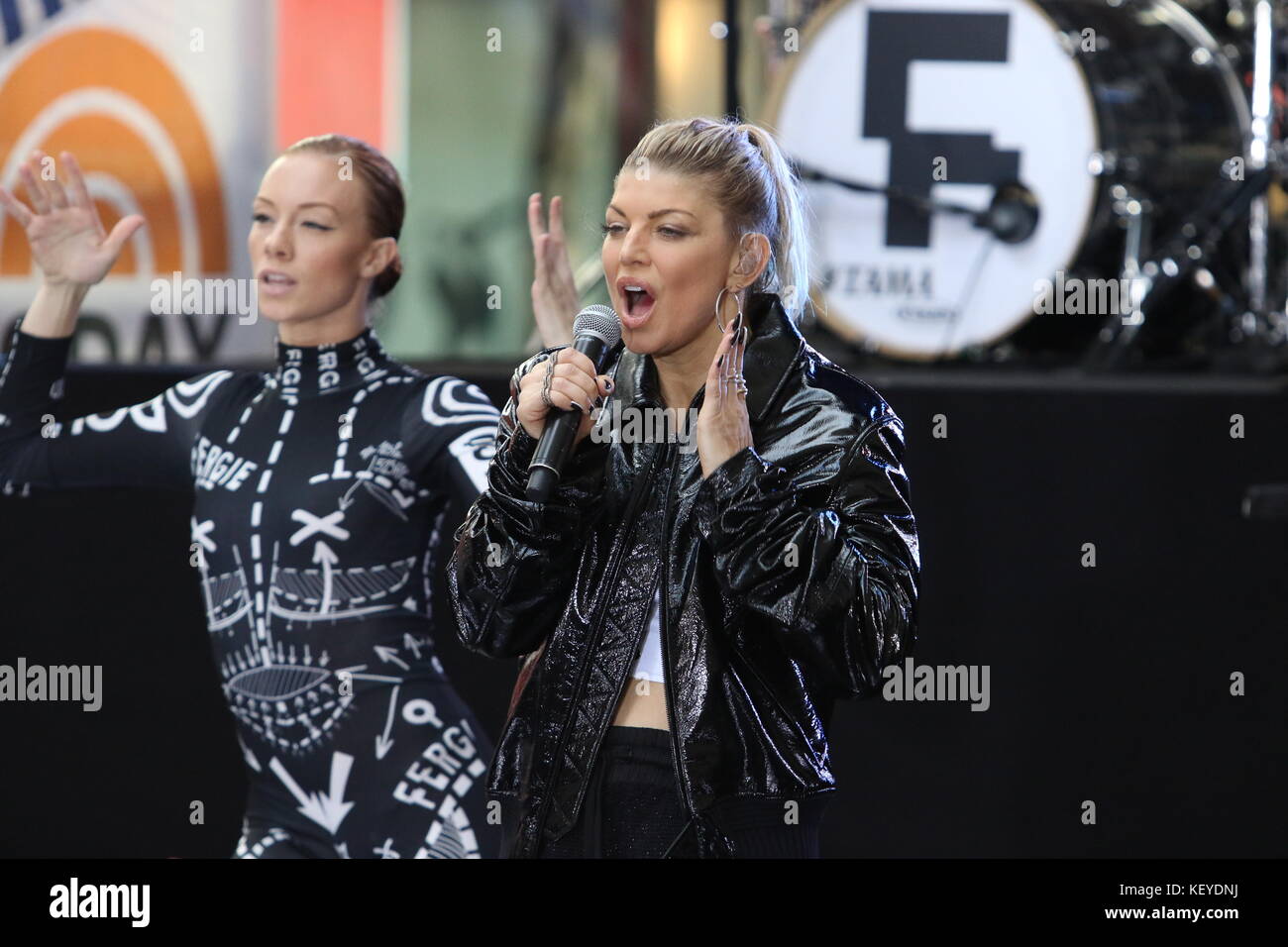 Fergie performs some of her greatest hits for fans as she does a live ...