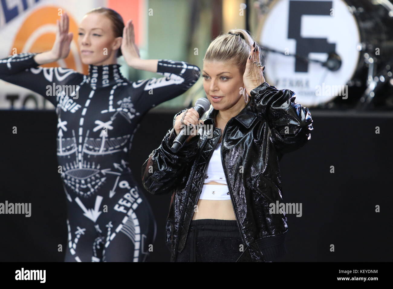 Fergie performs some of her greatest hits for fans as she does a live ...
