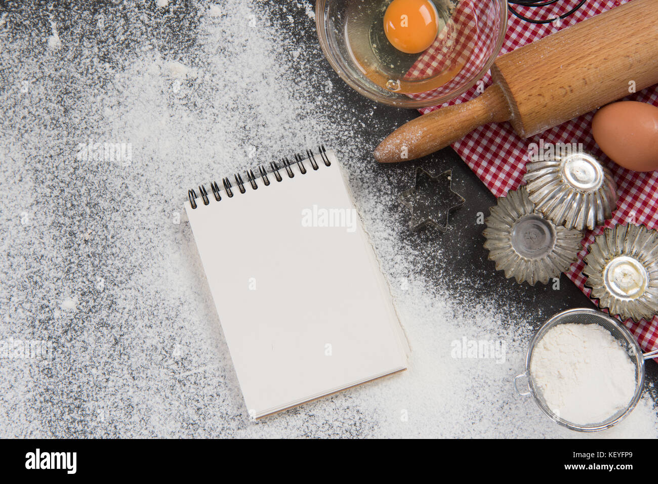 Baking concept, food border background Stock Photo - Alamy