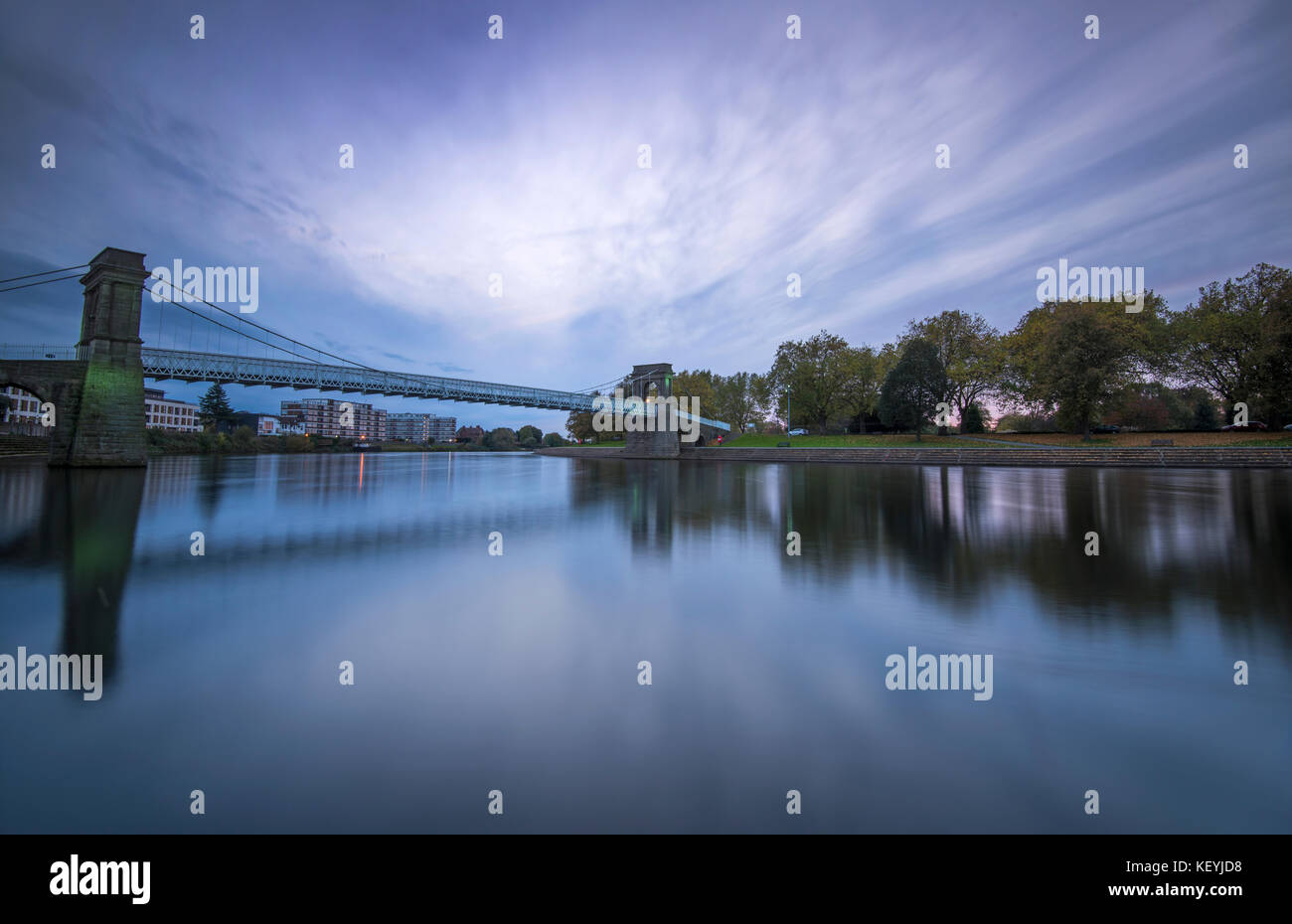 Sunset on the River Trent at Victoria Embankment in Nottingham, England ...