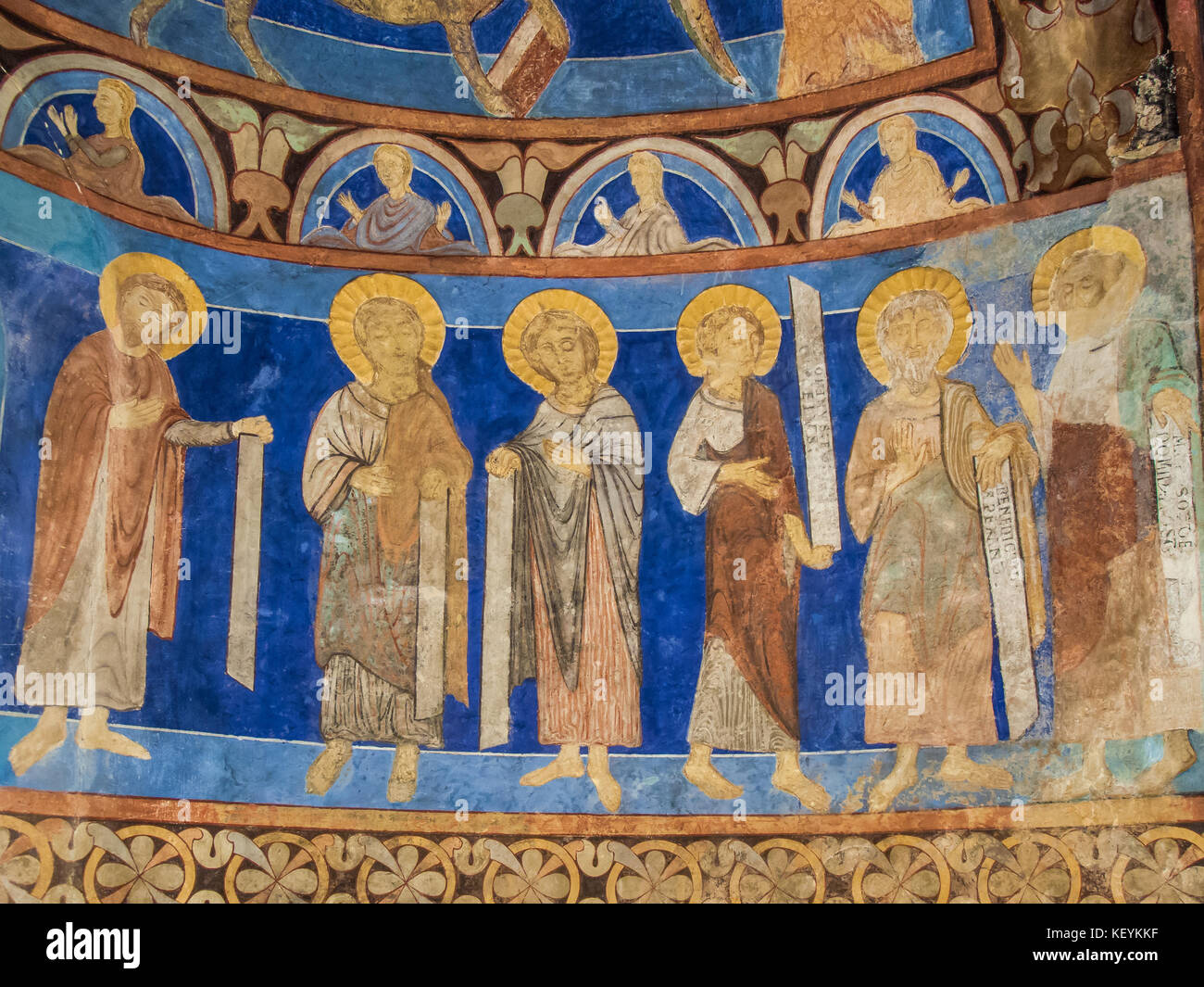 Medieval wall painting hi-res stock photography and images - Alamy