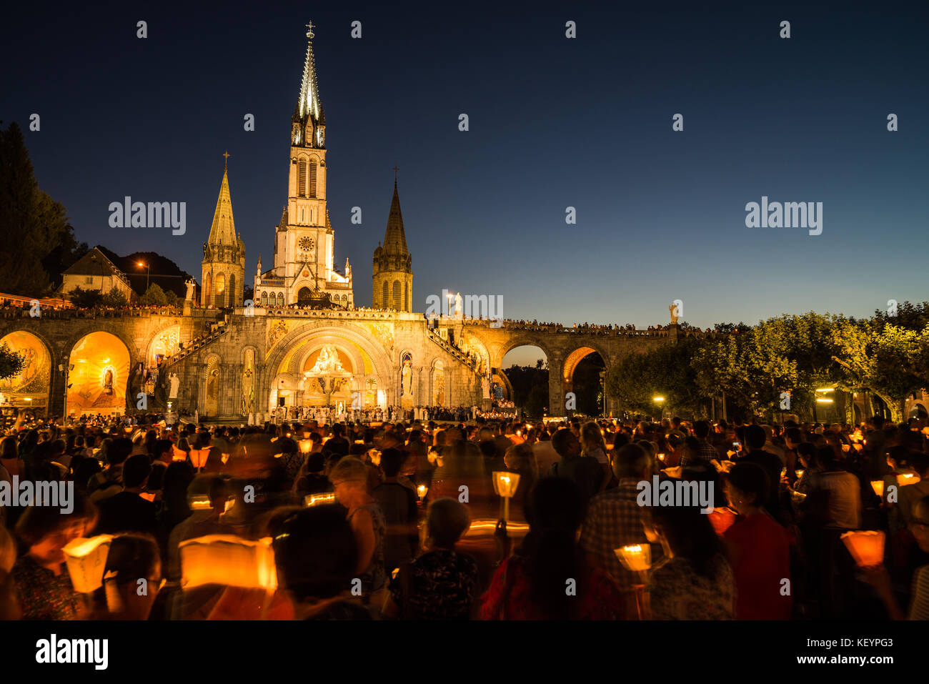 Lourdes procession hi-res stock photography and images - Alamy