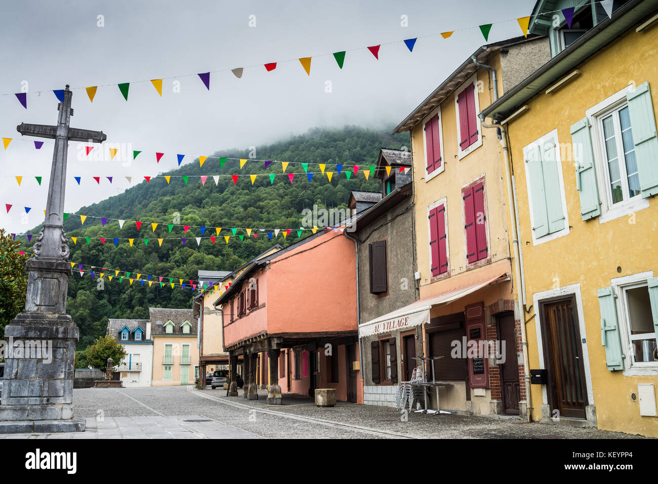Saint Savin, Hautes Pyrenees, France Stock Photo - Alamy