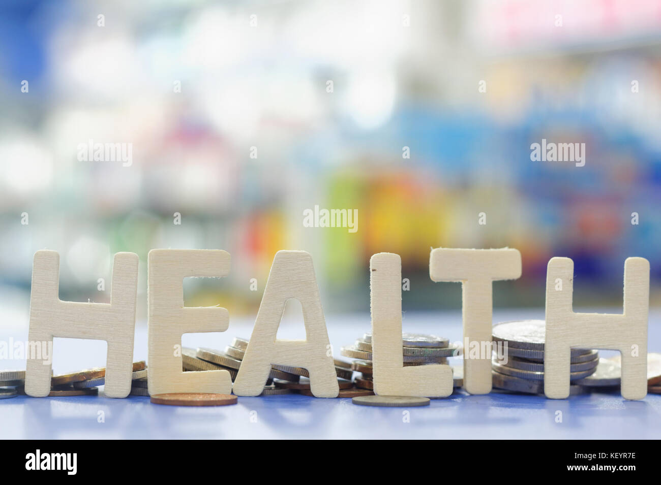 Word HEALTH with blurred colorful background Stock Photo - Alamy