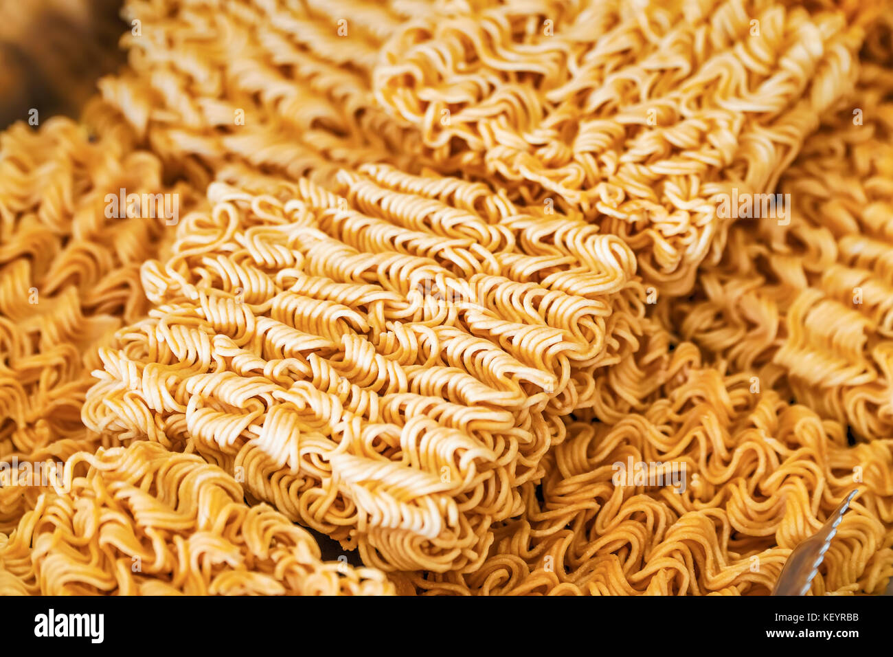 Raw noodle hi-res stock photography and images - Alamy