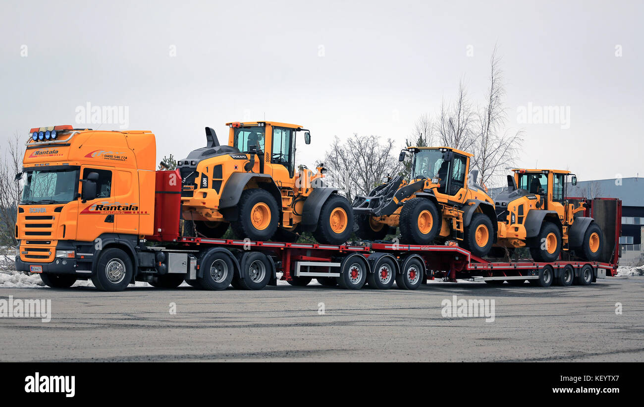 Long combination vehicle hi-res stock photography and images - Alamy