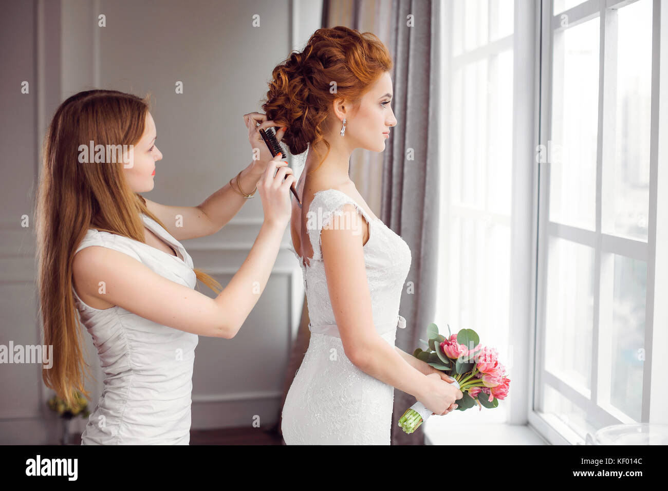 Hairstyle preparation hi-res stock photography and images - Alamy
