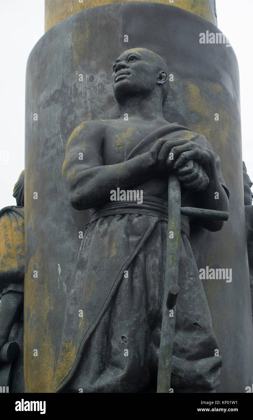 Settlers statue Hampton Virginia Stock Photo - Alamy