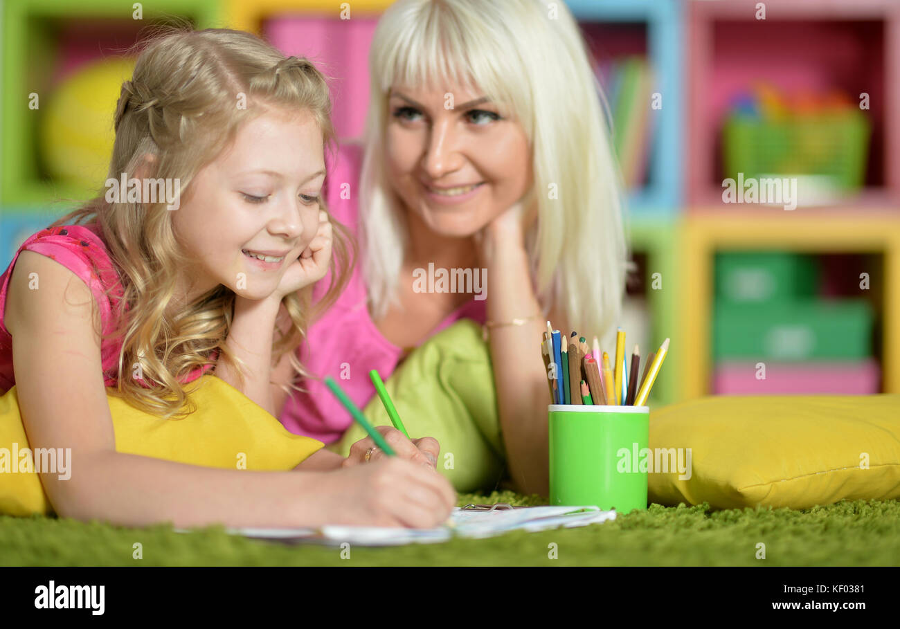 girl doing homework Stock Photo - Alamy