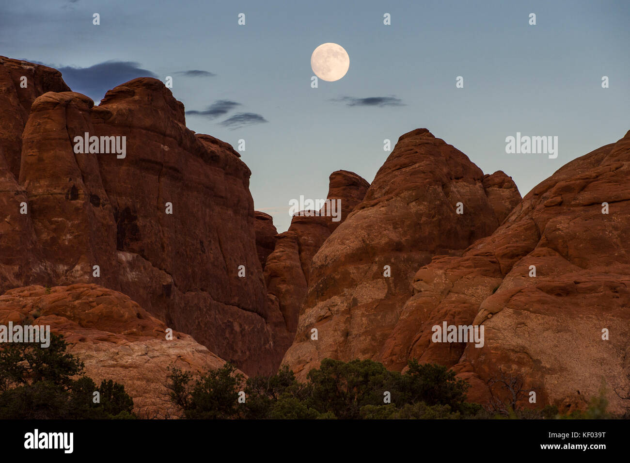 Full moon over fiery furnace a maze like passageway, Arches National ...