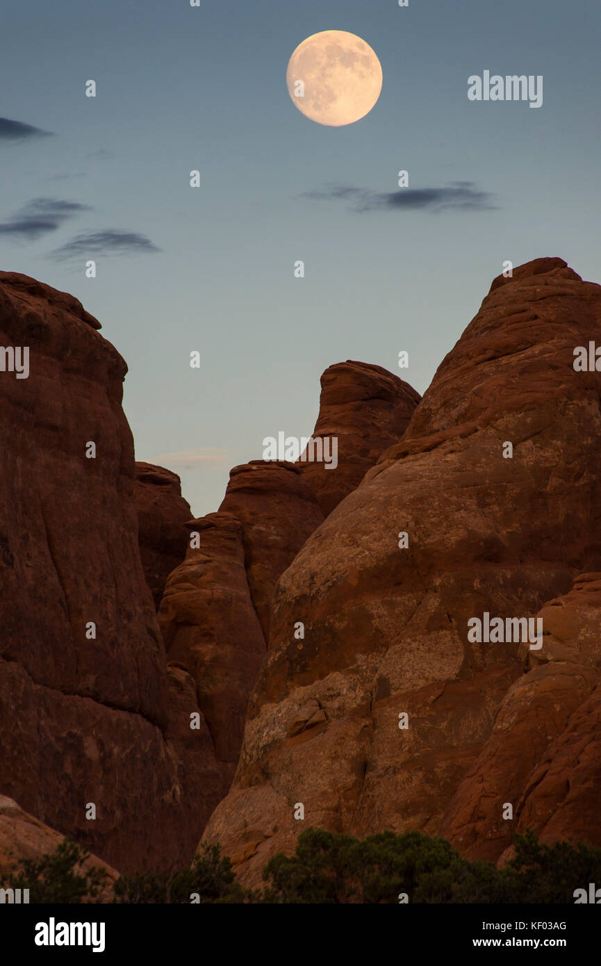 Full moon over fiery furnace a maze like passageway, Arches National ...