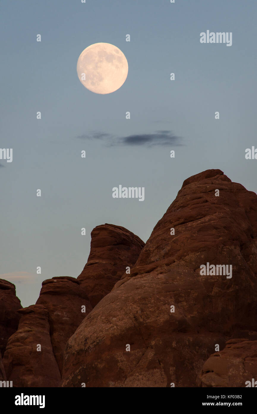 Full moon over fiery furnace a maze like passageway, Arches National ...