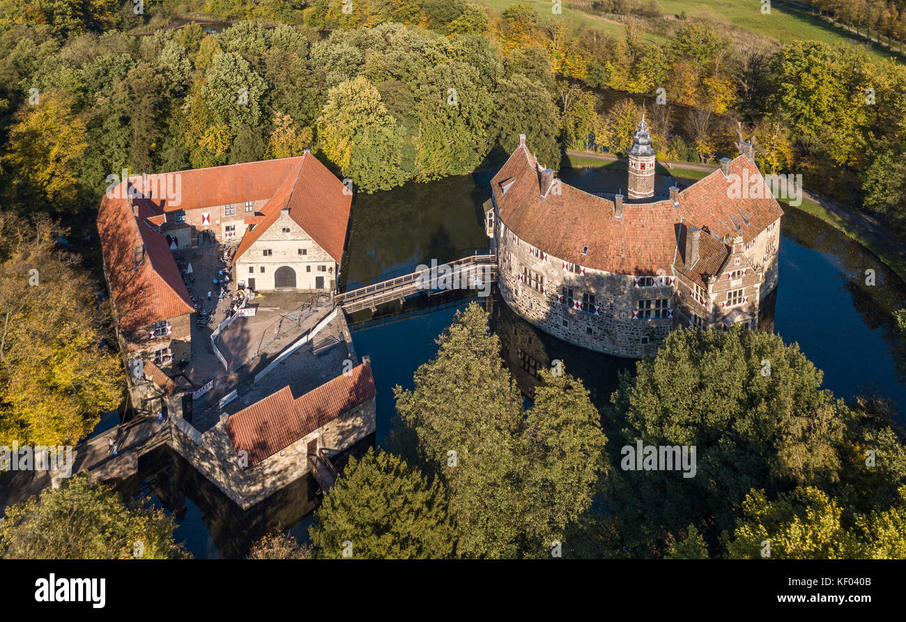 Burg ludinghausen hi-res stock photography and images - Alamy