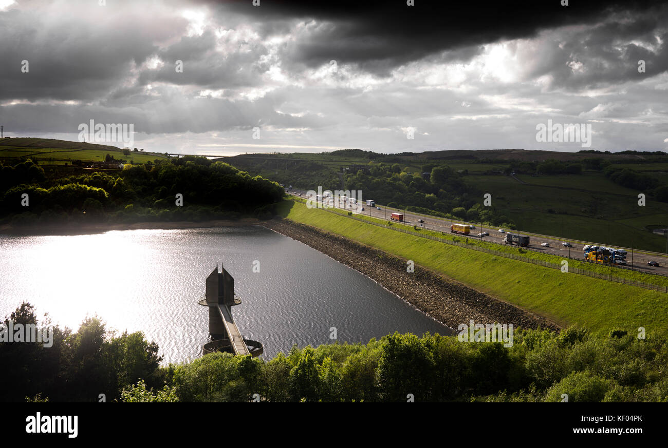 Scammonden Resevoir, West Yorkshire. General view showing the resevoir ...