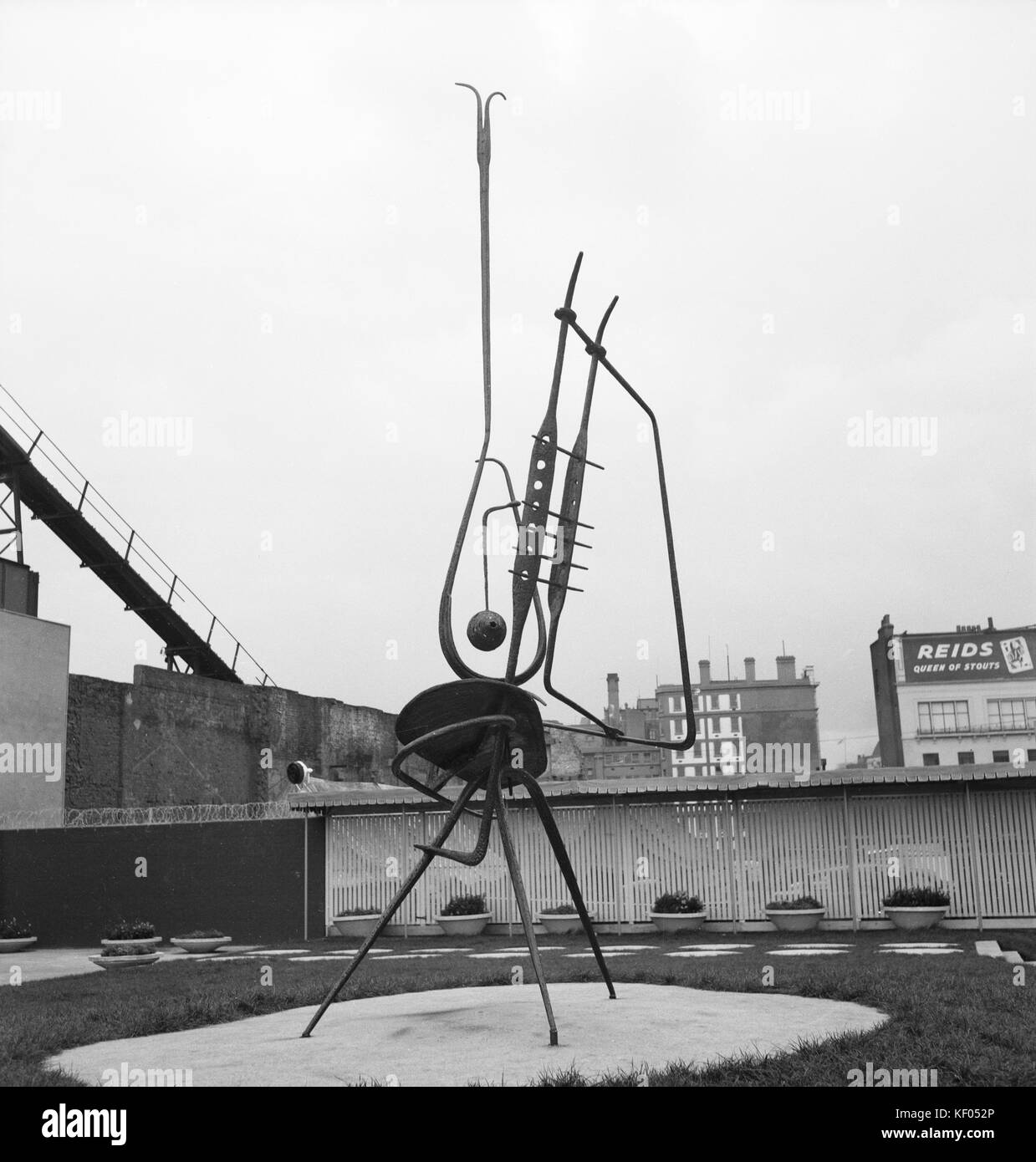 Festival of Britain, South Bank, Lambeth, London. Reg Butler's 'Bird ...