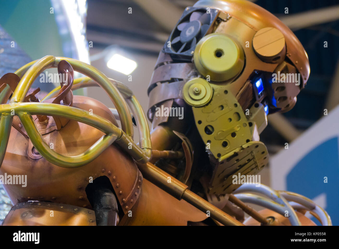 robot metal, head shoulders and eyes Stock Photo - Alamy