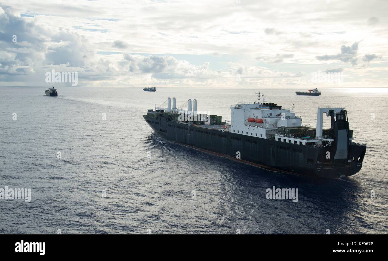 Usns bob hope hi-res stock photography and images - Alamy